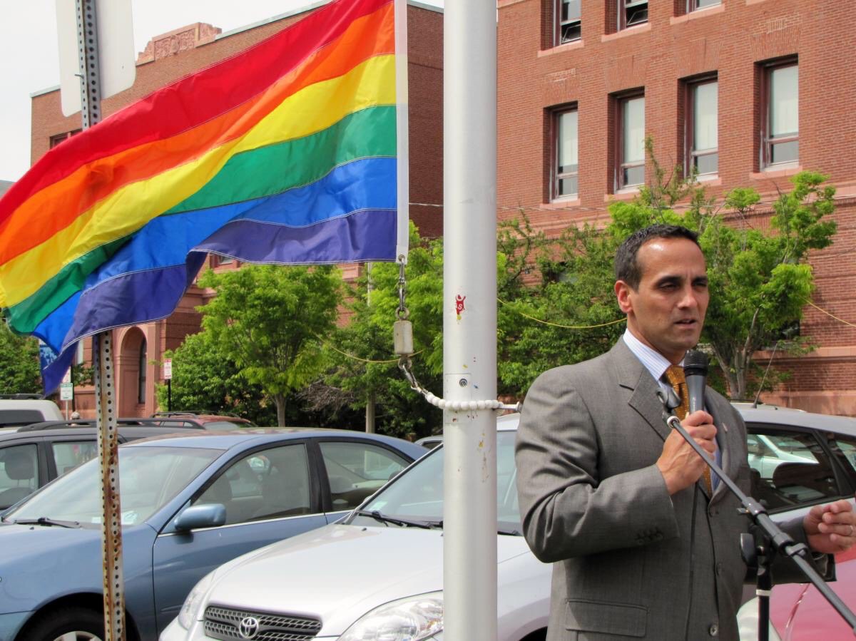 Somerville to Host Transgender Day of Remembrance Ceremony on City Hall ...